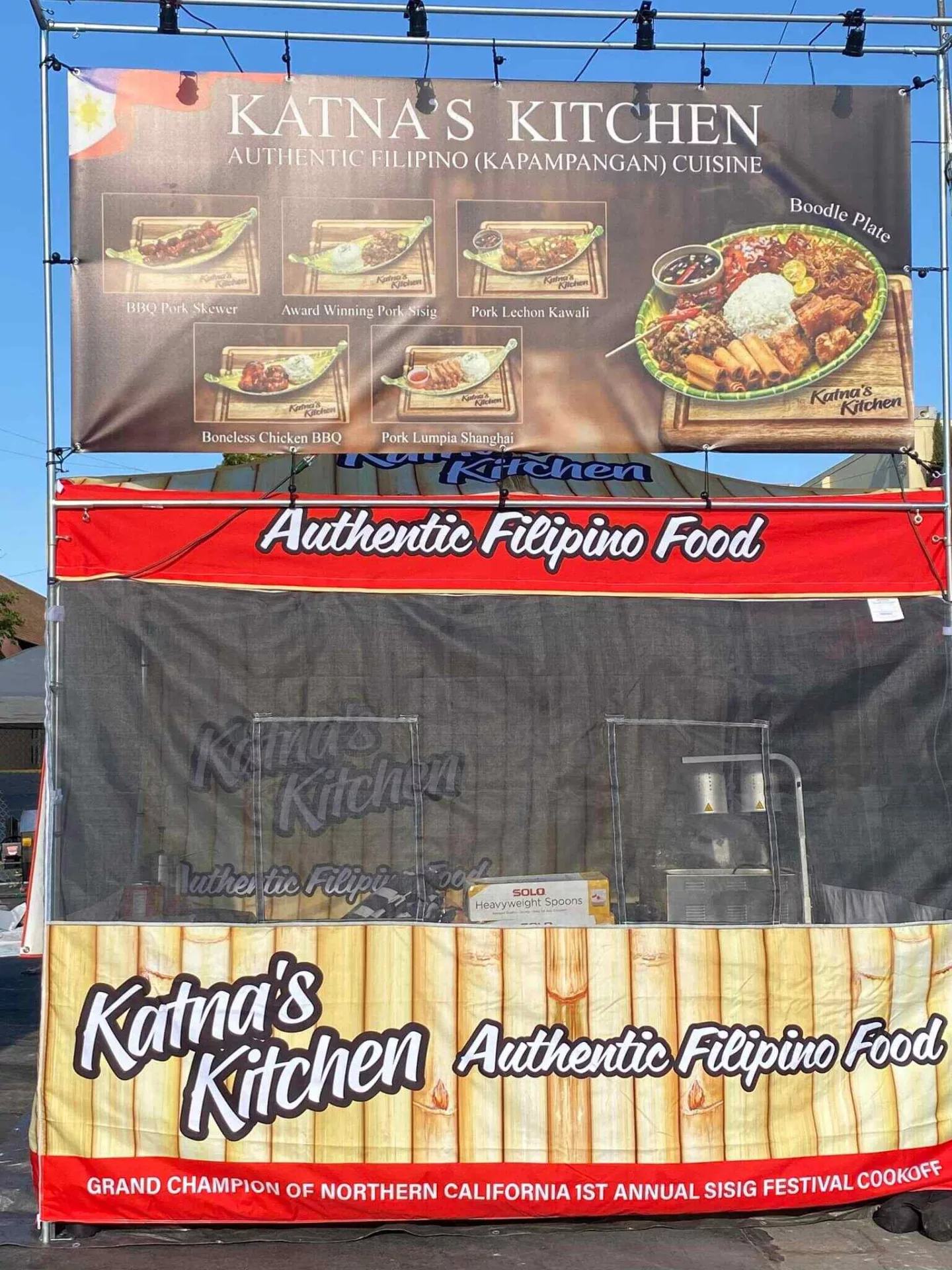 The Ultimate Guide to Hanging Banners - Instent